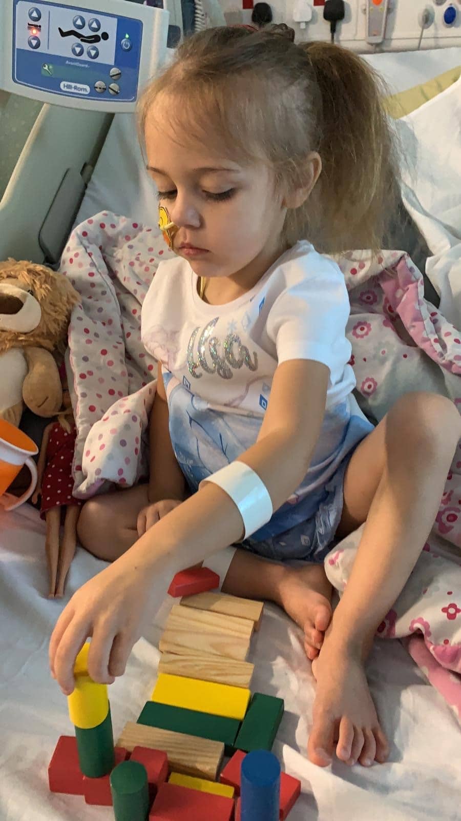 How my child was diagnosed with leukaemia | Isla-Mae's Story | Children ...